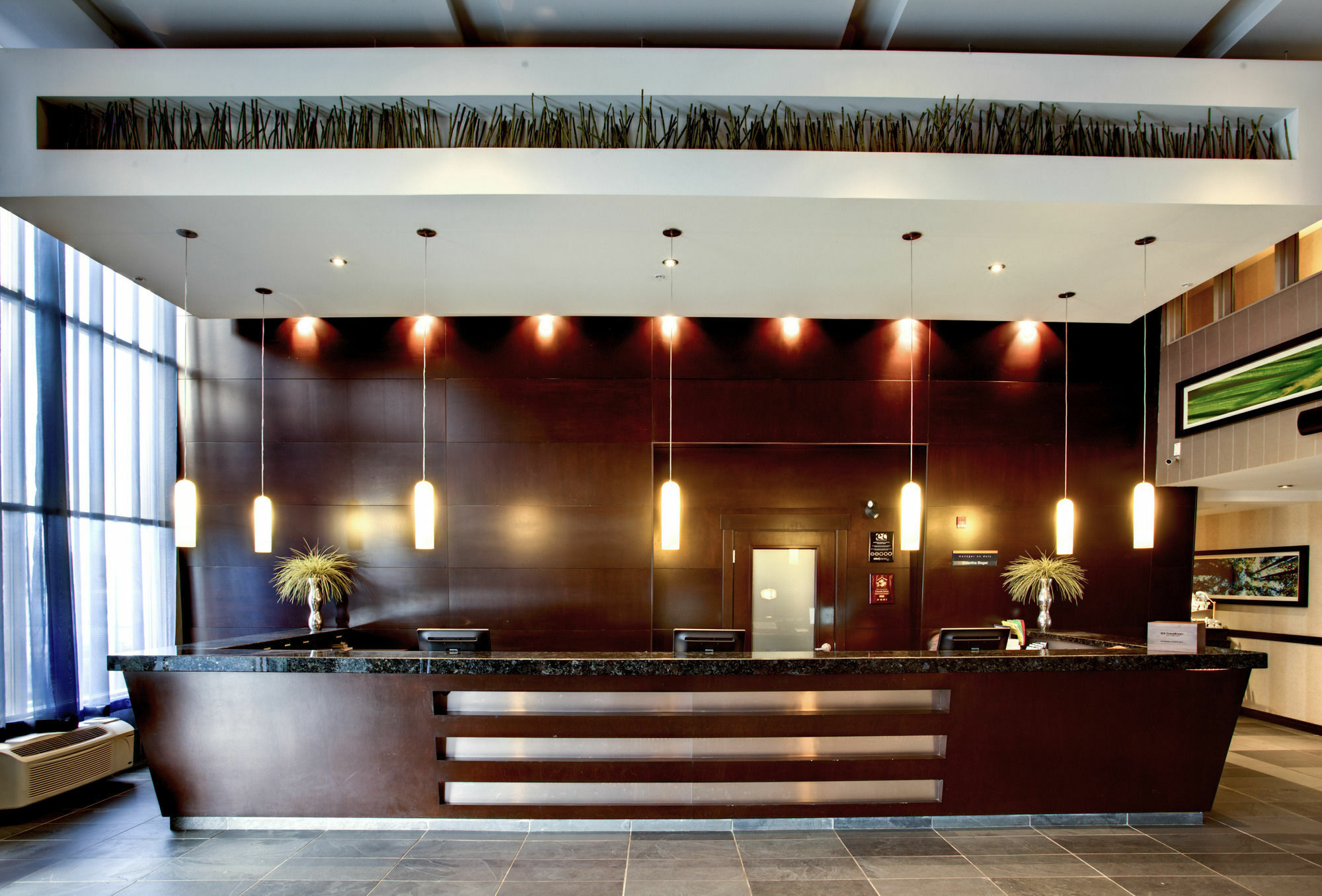 SANDMAN HOTEL CALGARY WEST | ⋆⋆⋆ | CANADA | SEASON DEALS FROM $100